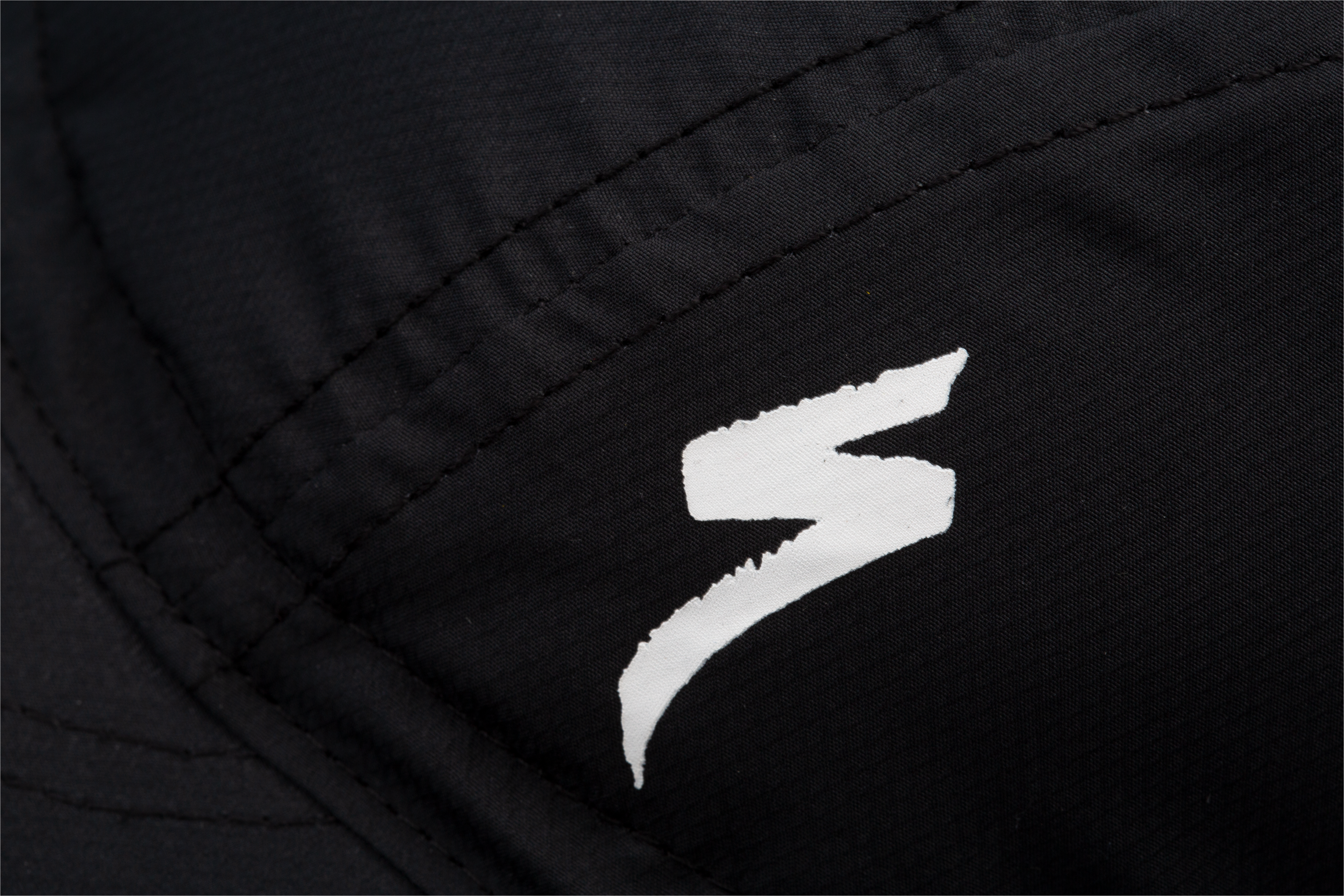 Deflect™ UV Cycling Cap | Specialized.com