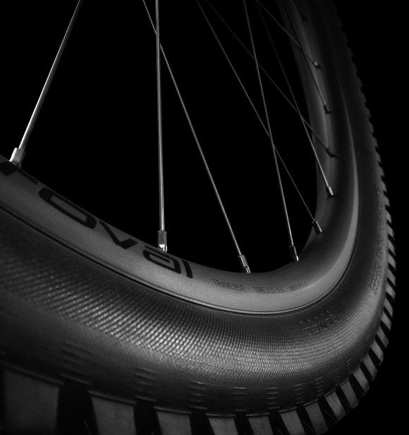 Roval Traverse Alloy 350 6B
